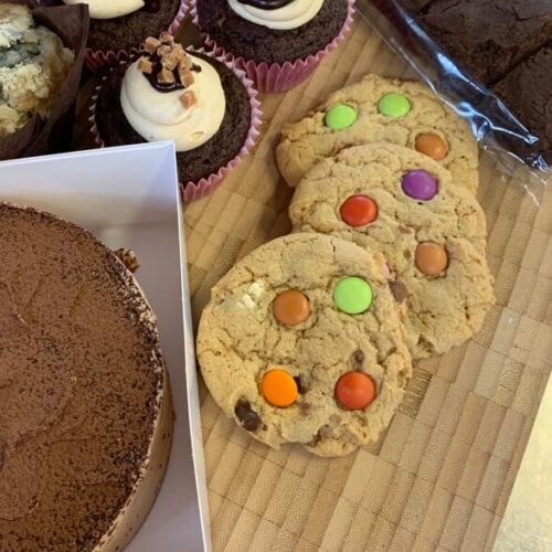 Bread box delivery Brighton and Hove - Cakes and fresh bread delivered ...
